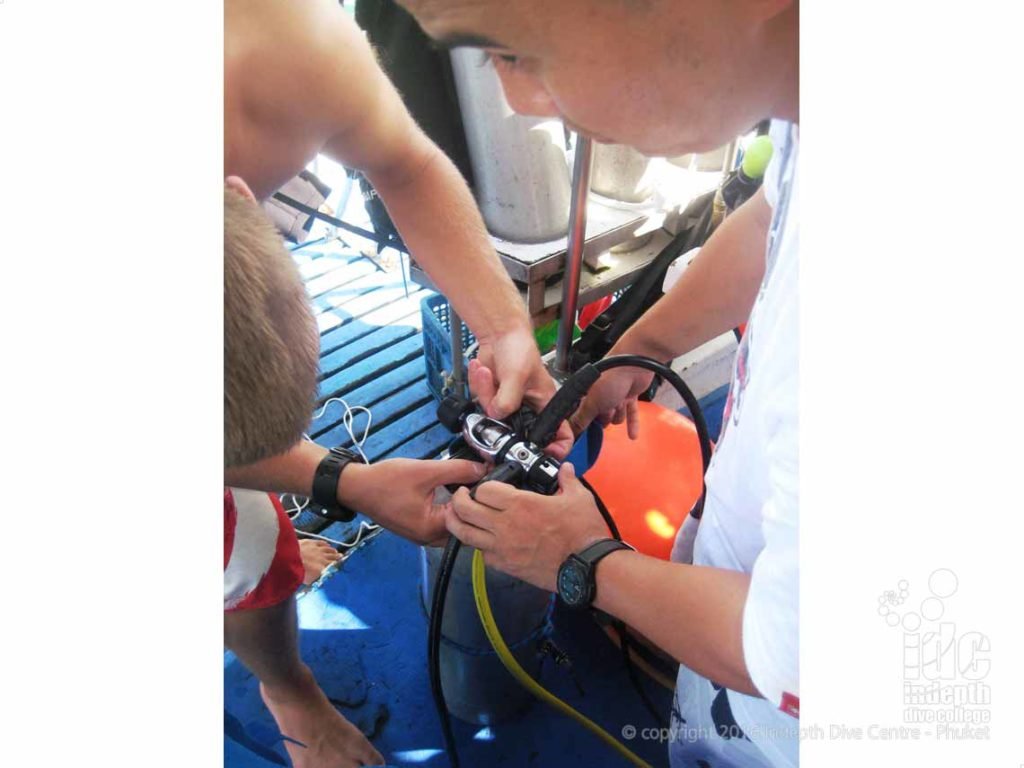 PADI Deep Diver Course - Indepth Dive Centre Phuket - IDC Phuket